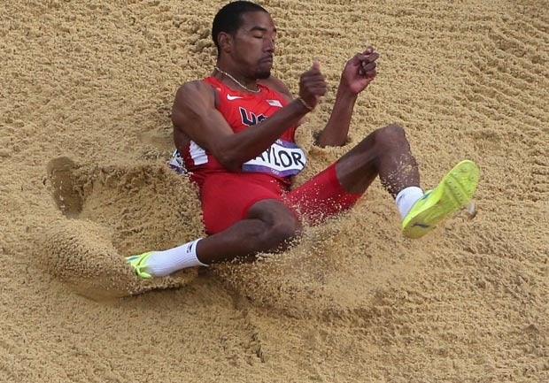 Christian Taylor of U.S. wins Olympic triple jump gold - CBS News