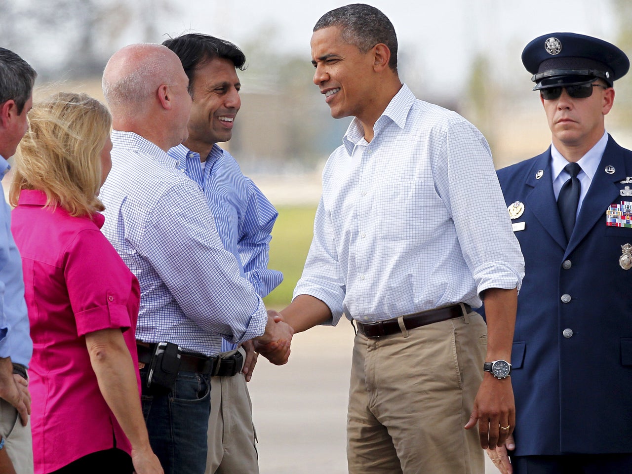President Obama visits Louisiana, pledges support after Isaac - CBS News