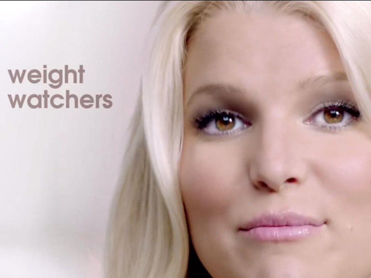 Weight Watchers debuts Jessica Simpson ad - CBS News