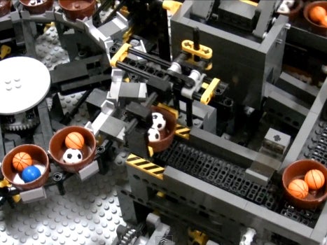 Follow-up to the amazingly complex LEGO device (that will blow you away ...