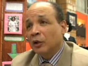 Raemon Matthews, once respected NYC teacher, pleads guilty to sex abuse ...