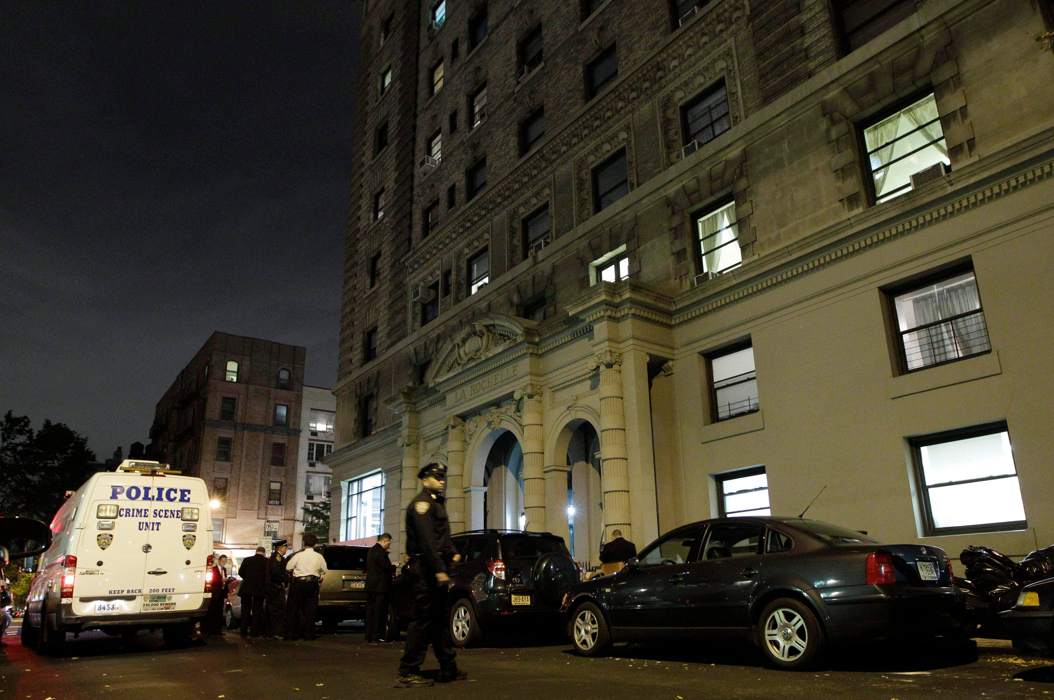 Nanny suspected in stabbing deaths of two children in NYC apartment ...