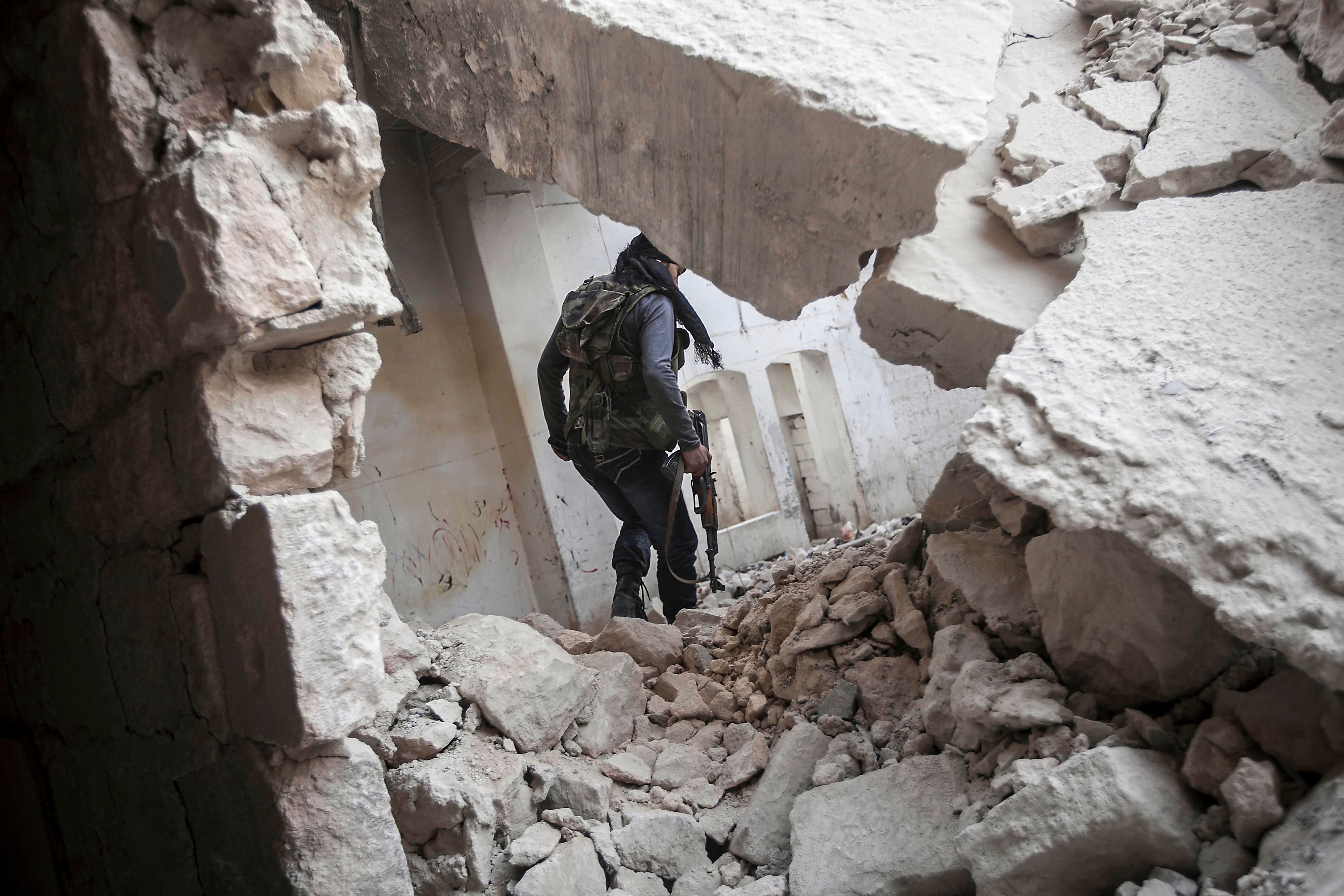 Report: CIA delivering arms to Syria rebels - CBS News