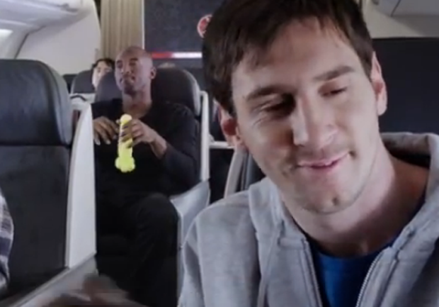 Watch: Kobe Bryant duels Lionel Messi on airplane to be first to give ...