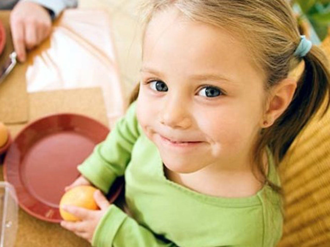 Swapping out chips for cheese, veggies may curb calorie intake in ...