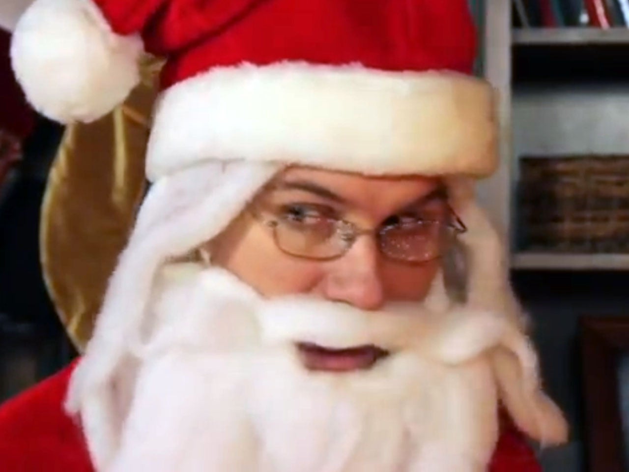 Kids' story, acted out by adults, about "Catching Santa" - CBS News