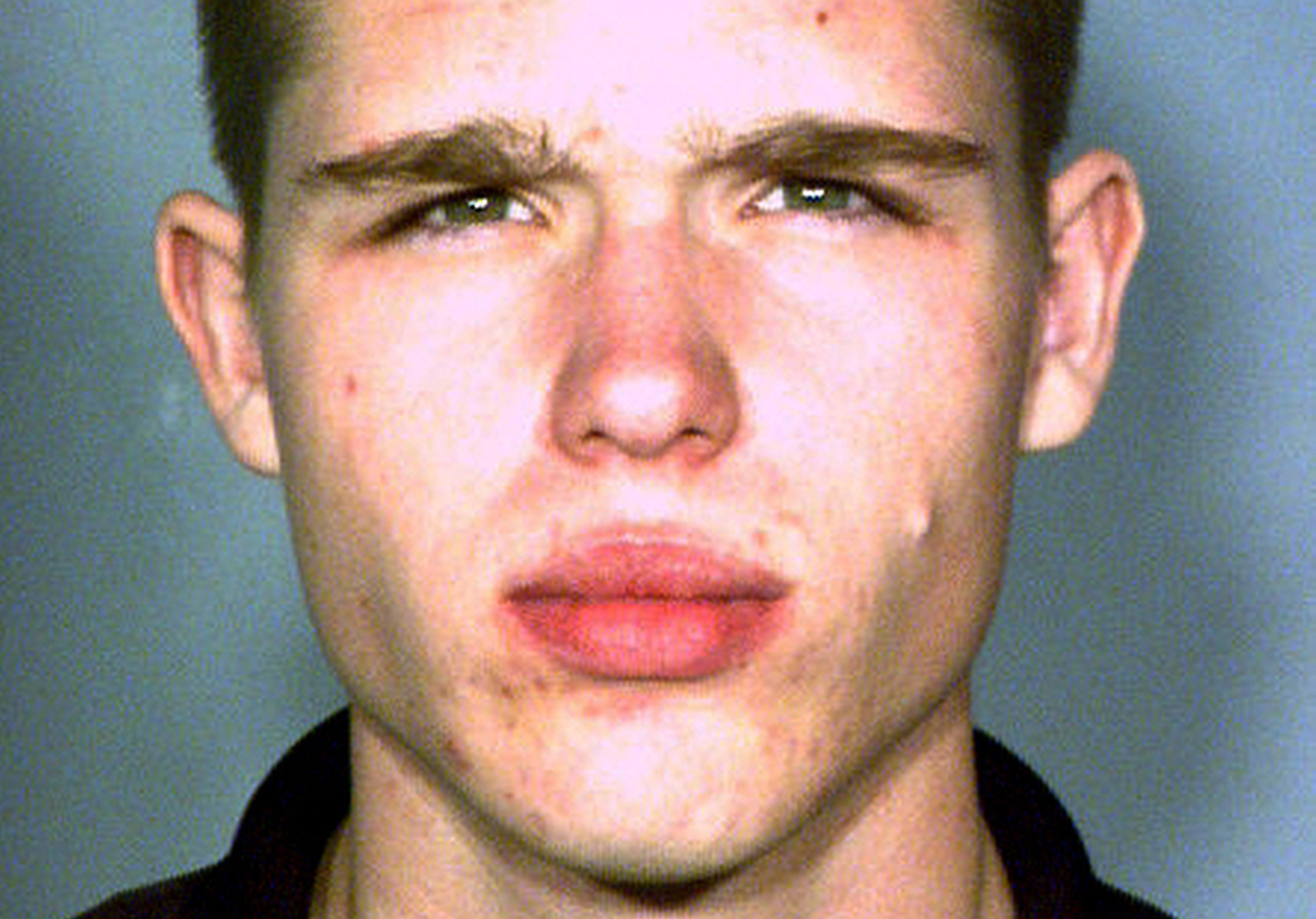 Feds: Arrest linked to Vegas "teen militia" plot - CBS News