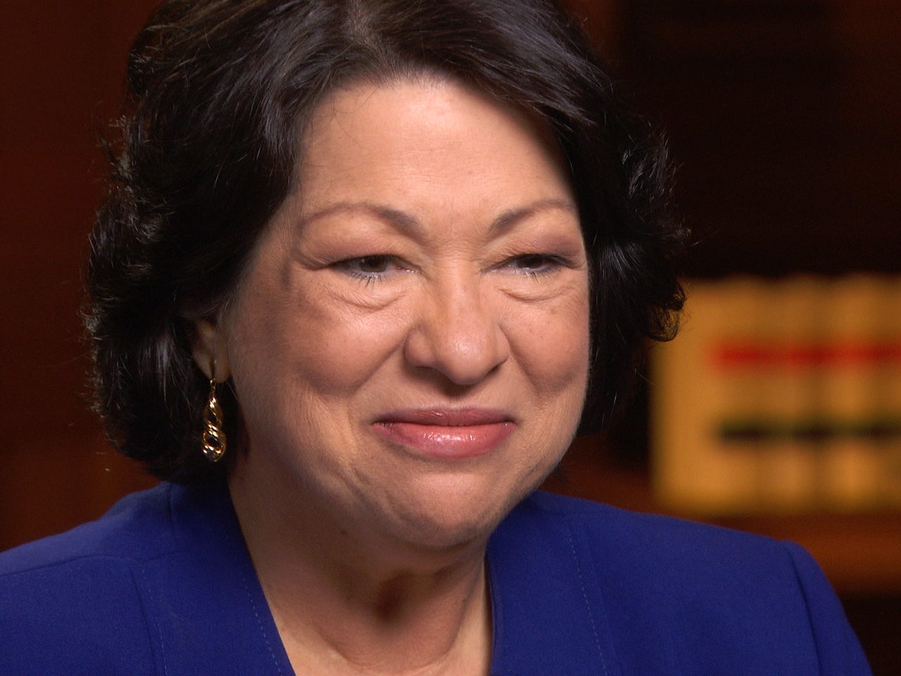 Justice Sotomayor prefers "Sonia from the Bronx" - CBS News