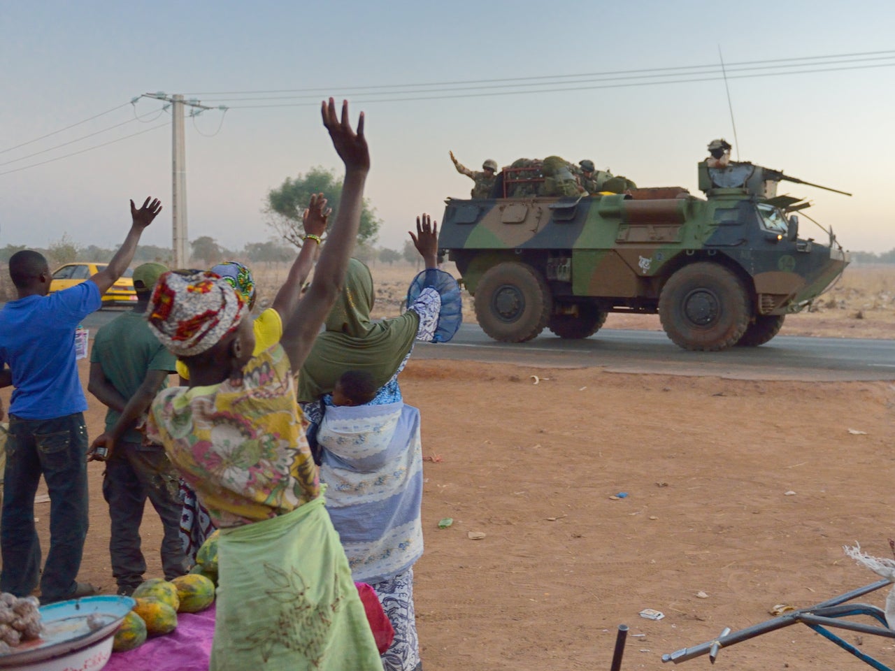 Terrorists, guns, and cocaine: Why Northern Mali matters - CBS News