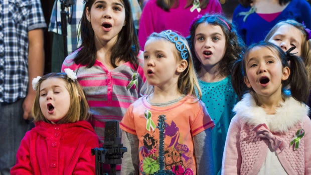 Surviving Sandy Hook kids record song for charity - CBS News