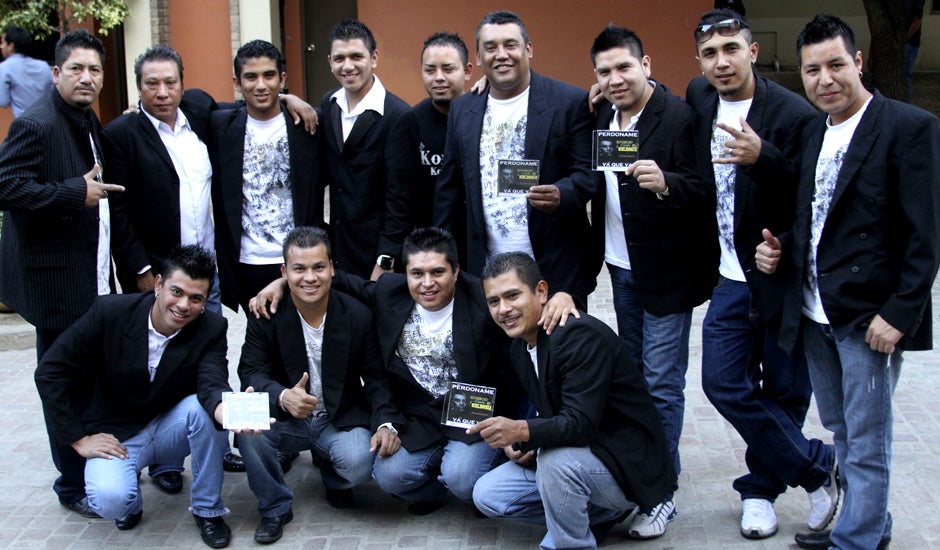 Surviving Mexico band member leads police to bodies - CBS News