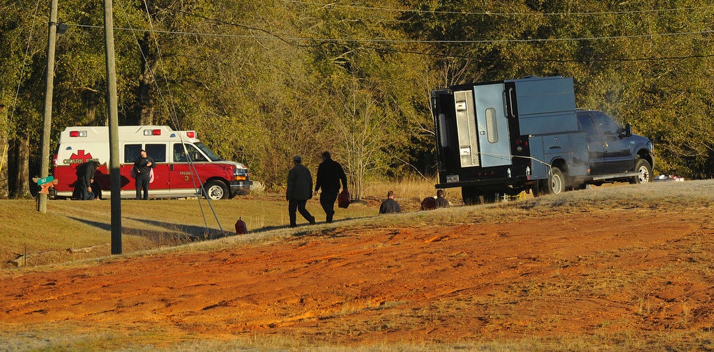 FBI: No more explosives found near Alabama bunker where held boy ...