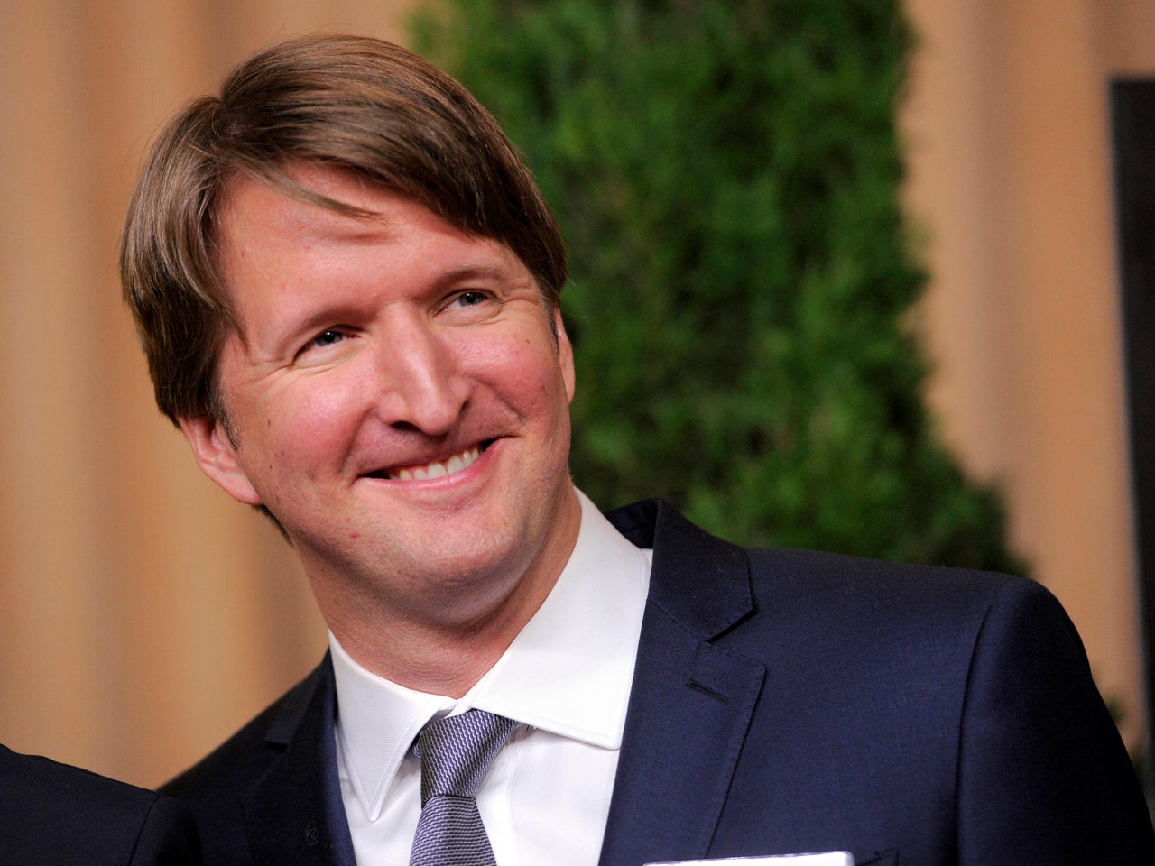 Tom Hooper set to direct big-screen adaptation of "Cats" - CBS News