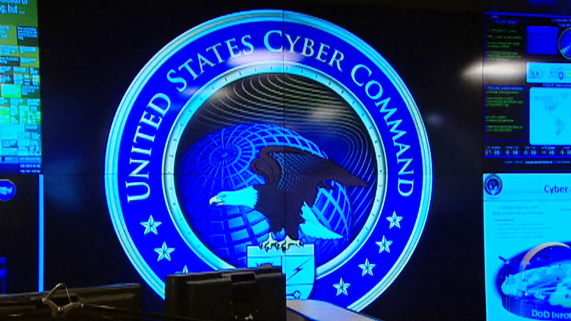 Obama signs cybersecurity executive order - CBS News