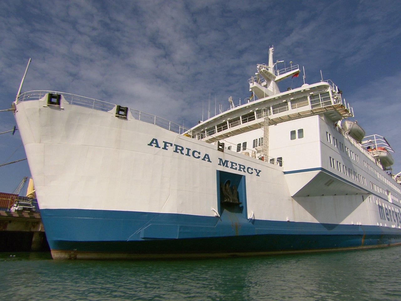 Africa Mercy restores sight to thousands - CBS News