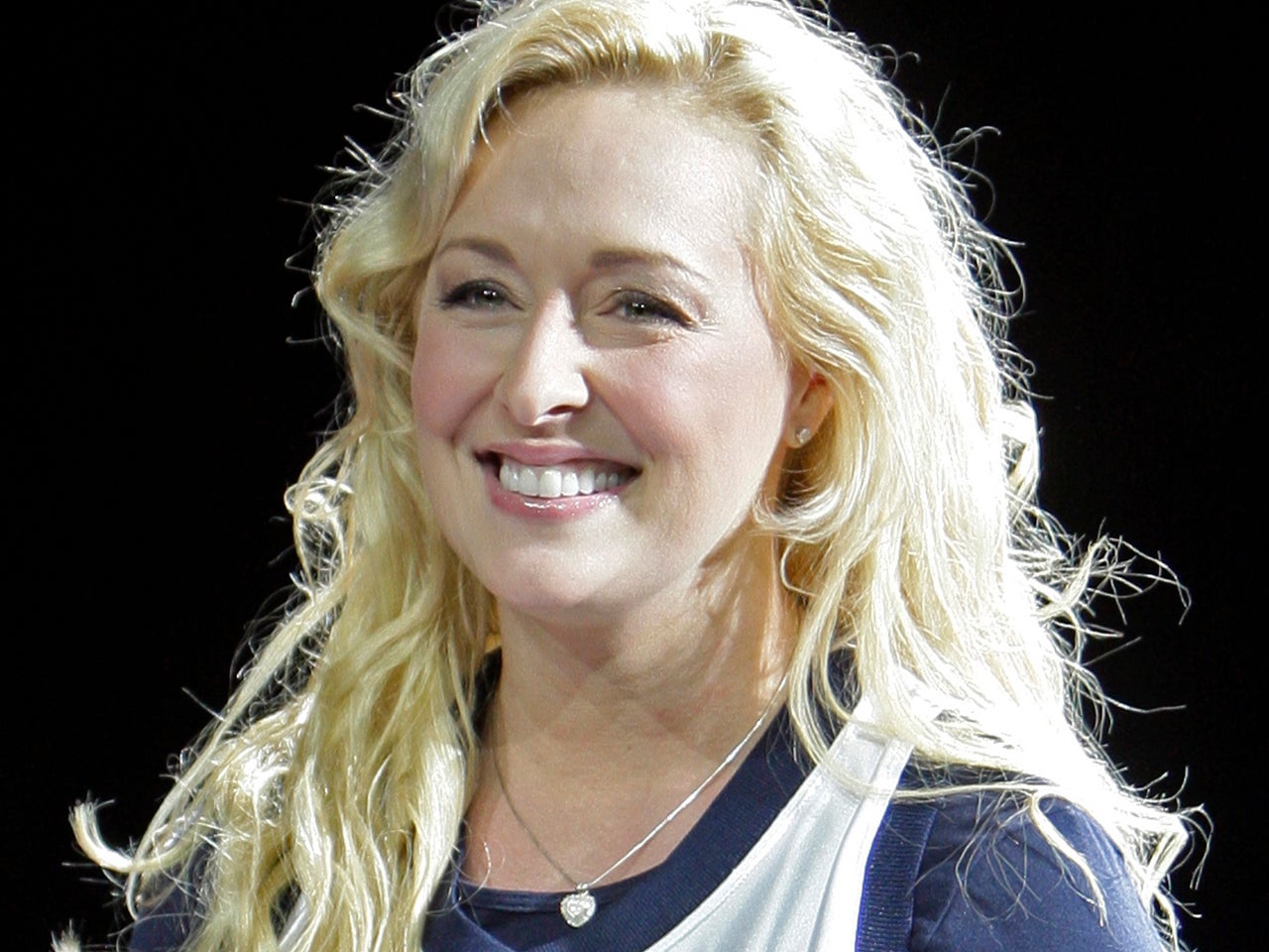 Mindy McCready's death confirmed as suicide: Autopsy - CBS News