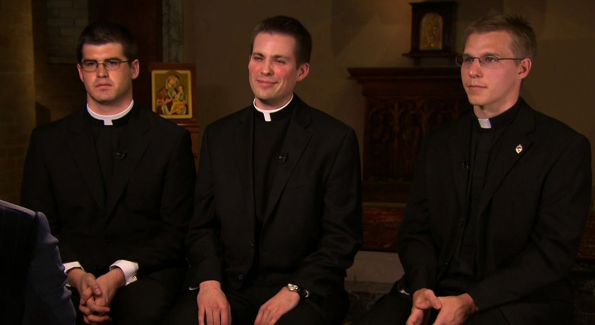 Speaking to a new generation of priests - CBS News