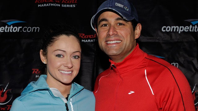 Former "Bachelor" couple welcome baby girl - CBS News