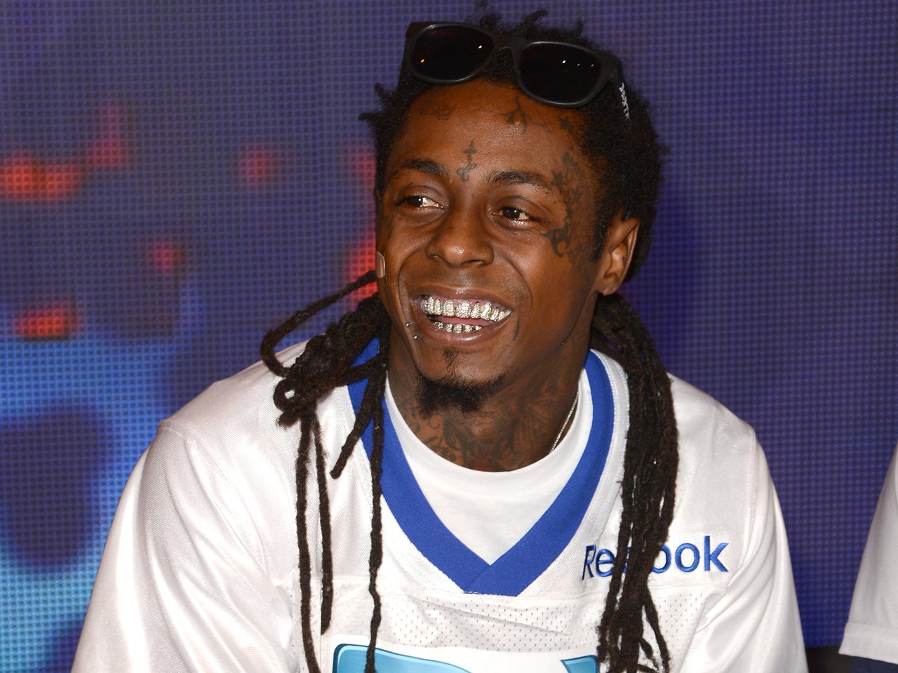 Lil Wayne tells fans: "I'm more than good" - CBS News