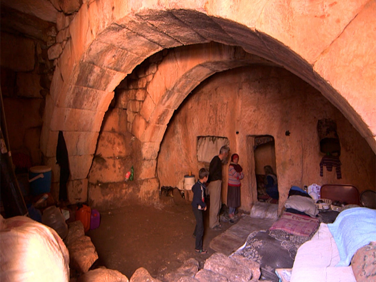 Syrian refugees fight for survival in "Dead Cities" - CBS News