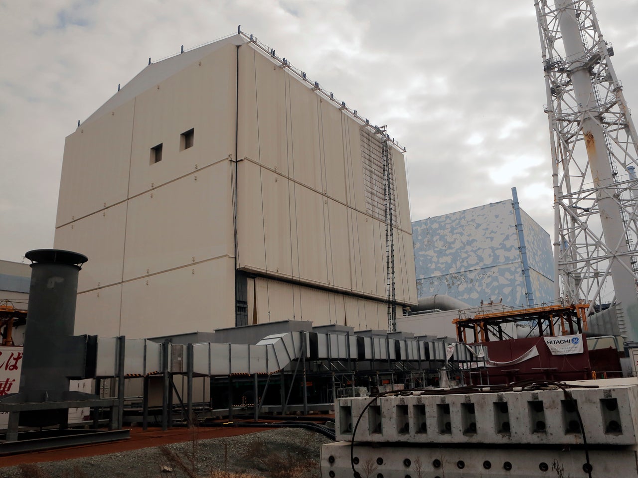 Fukushima nuke plant cooling system fails again - CBS News