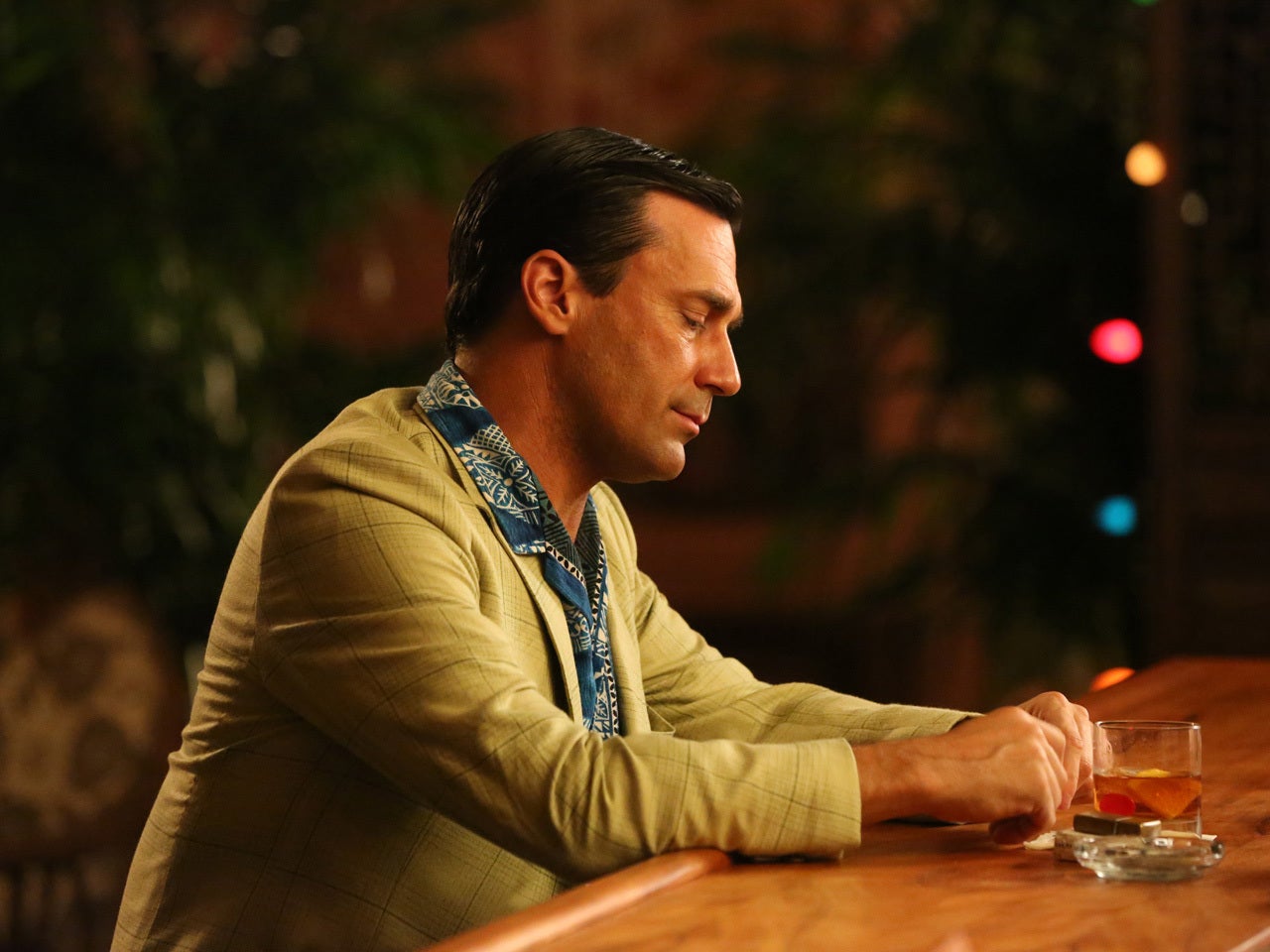 Toast the "Mad Men" premiere with these retro cocktails - CBS News