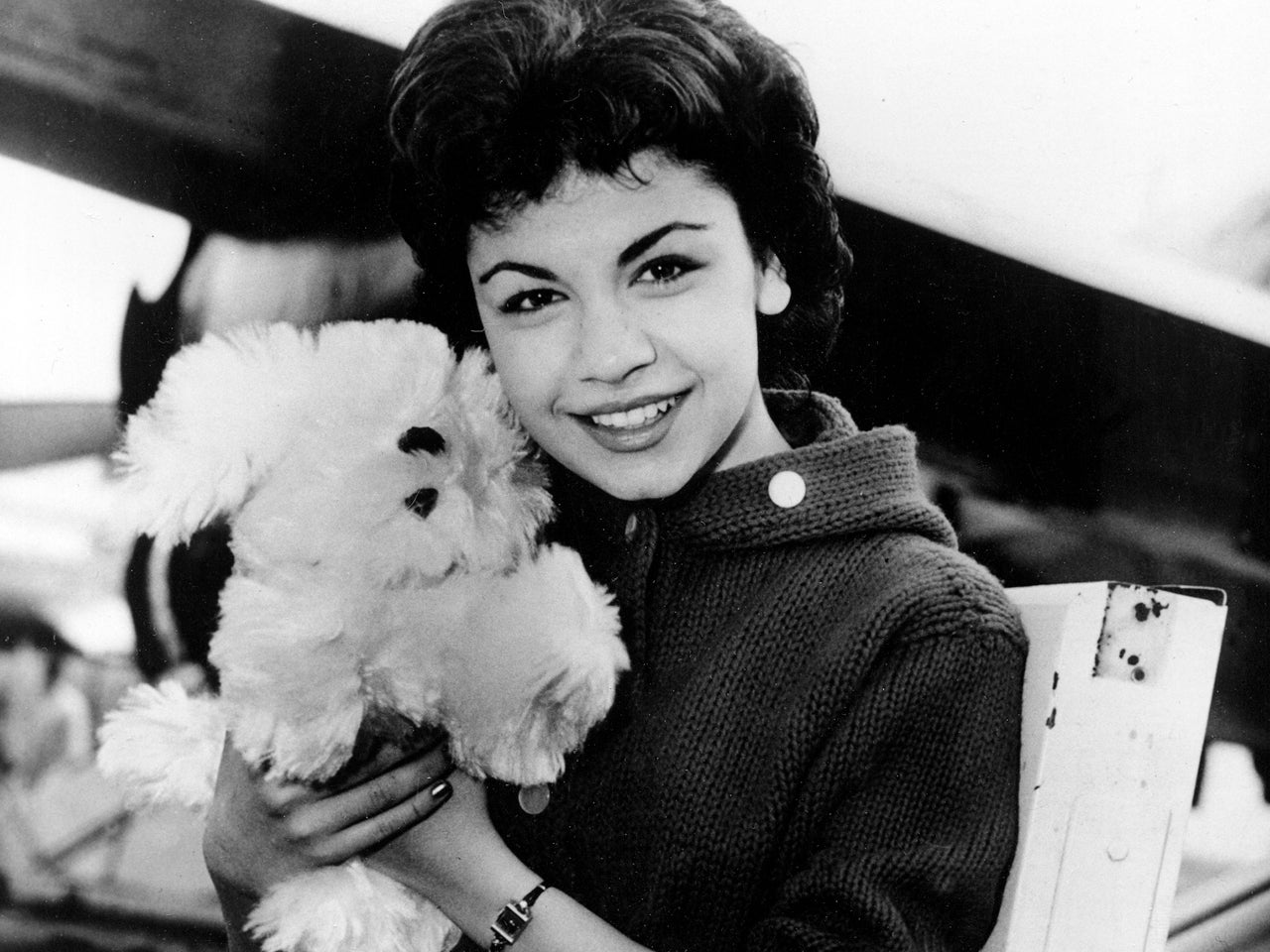 Annette Funicello, Mouseketeer and film star, dies at 70 - CBS News