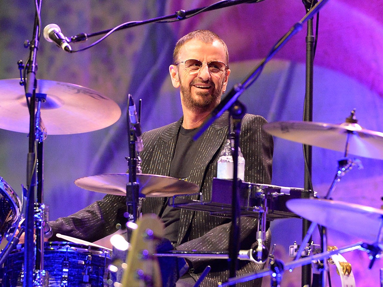 Ringo Starr's "Photograph" book includes never-before-seen Beatles pics ...