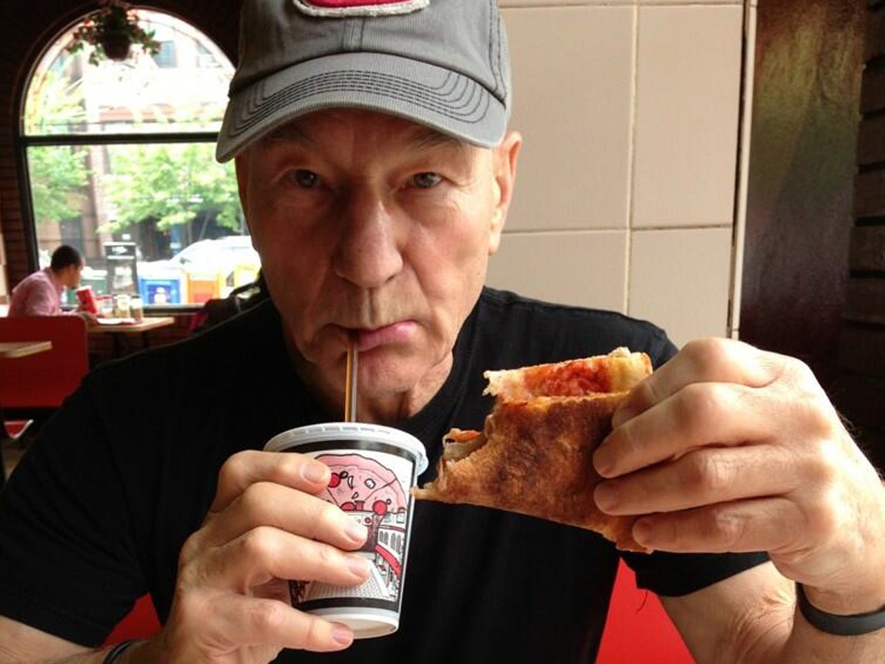 Patrick Stewart eats "first ever pizza slice" - CBS News