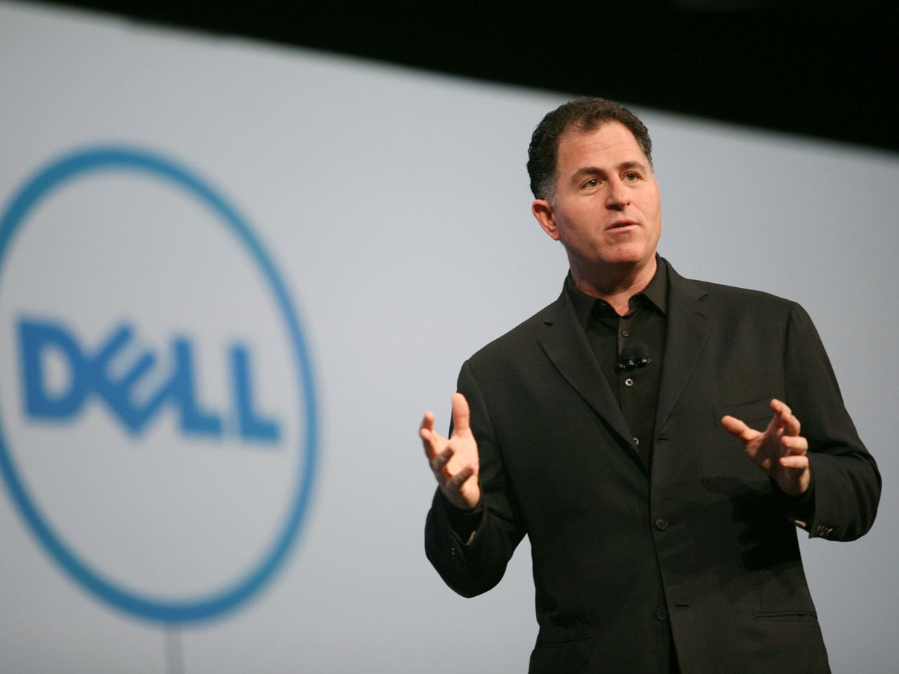 Dell's founder boosts offer to buy the company - CBS News