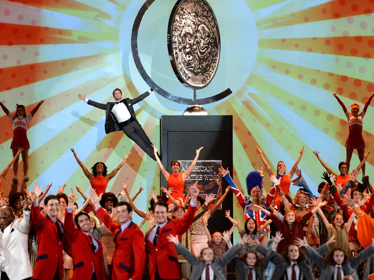 CBS' Tony Awards earns largest audience since 2009 - CBS News