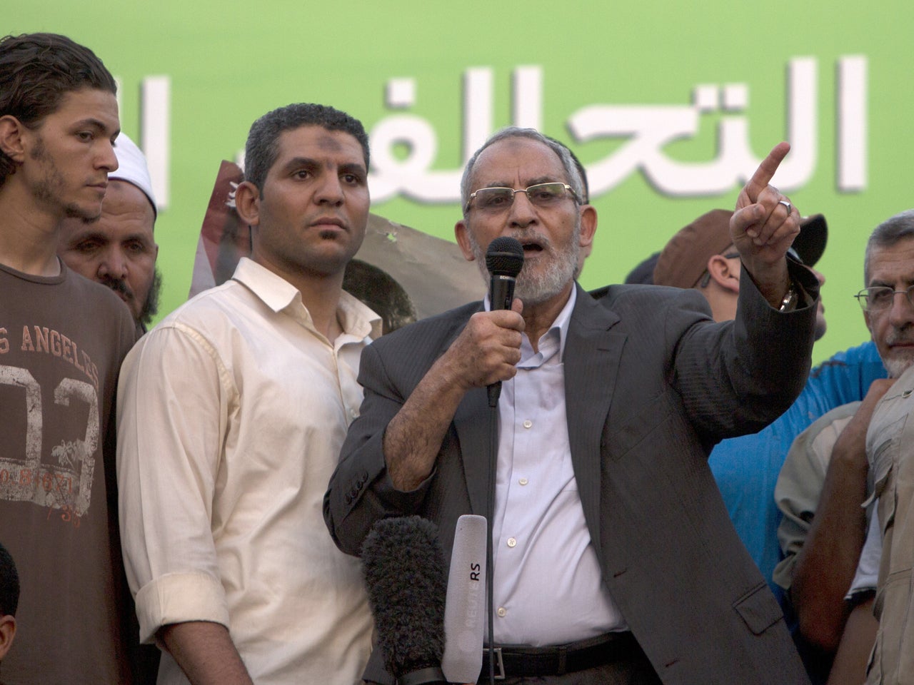 Officials: Muslim Brotherhood's supreme leader detained - CBS News