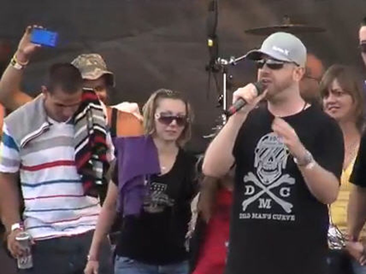 Amanda Berry, Cleveland kidnapping victim, makes surprise public ...