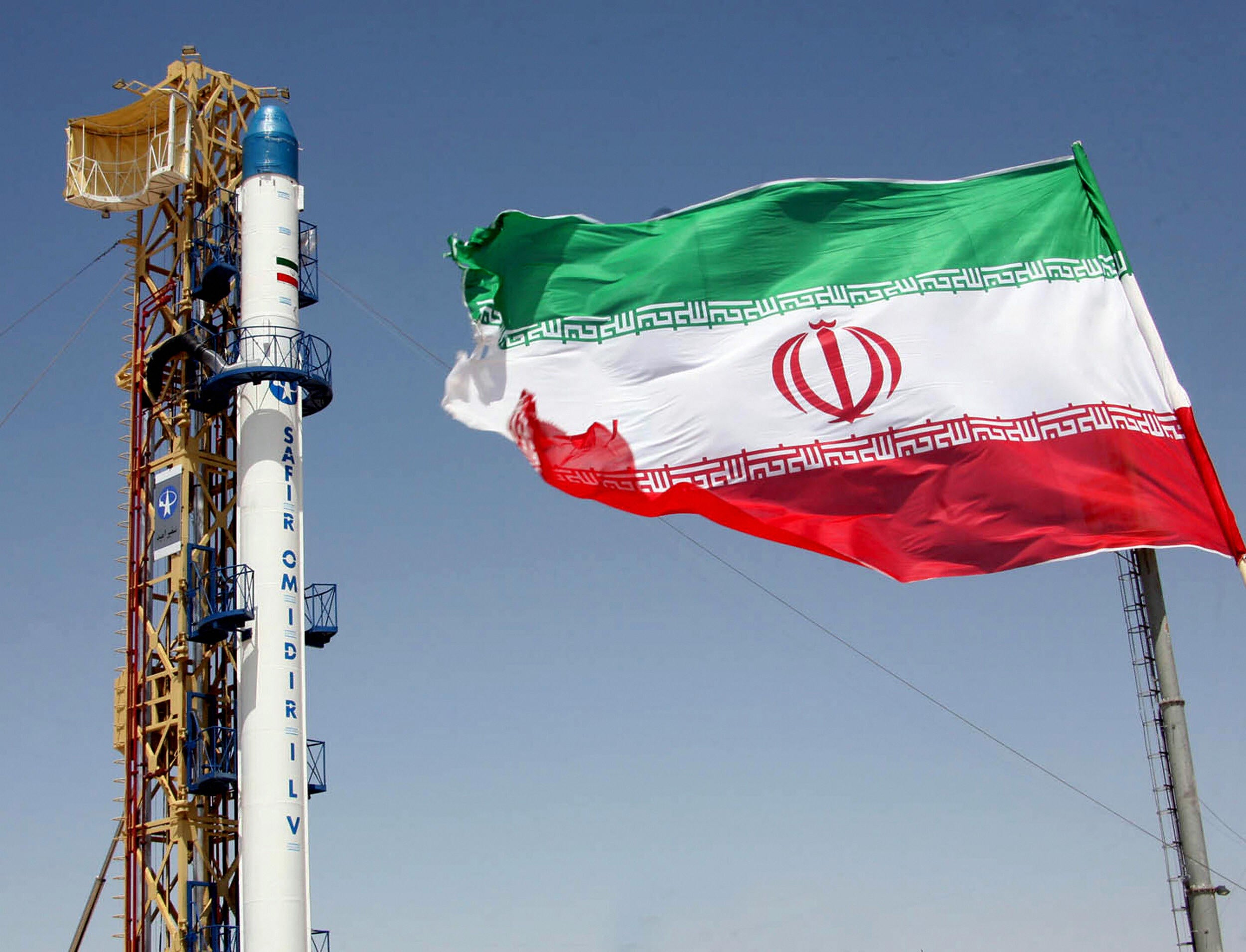 Report Iran Successfully Launches Satellite Carrying Rocket Into Space