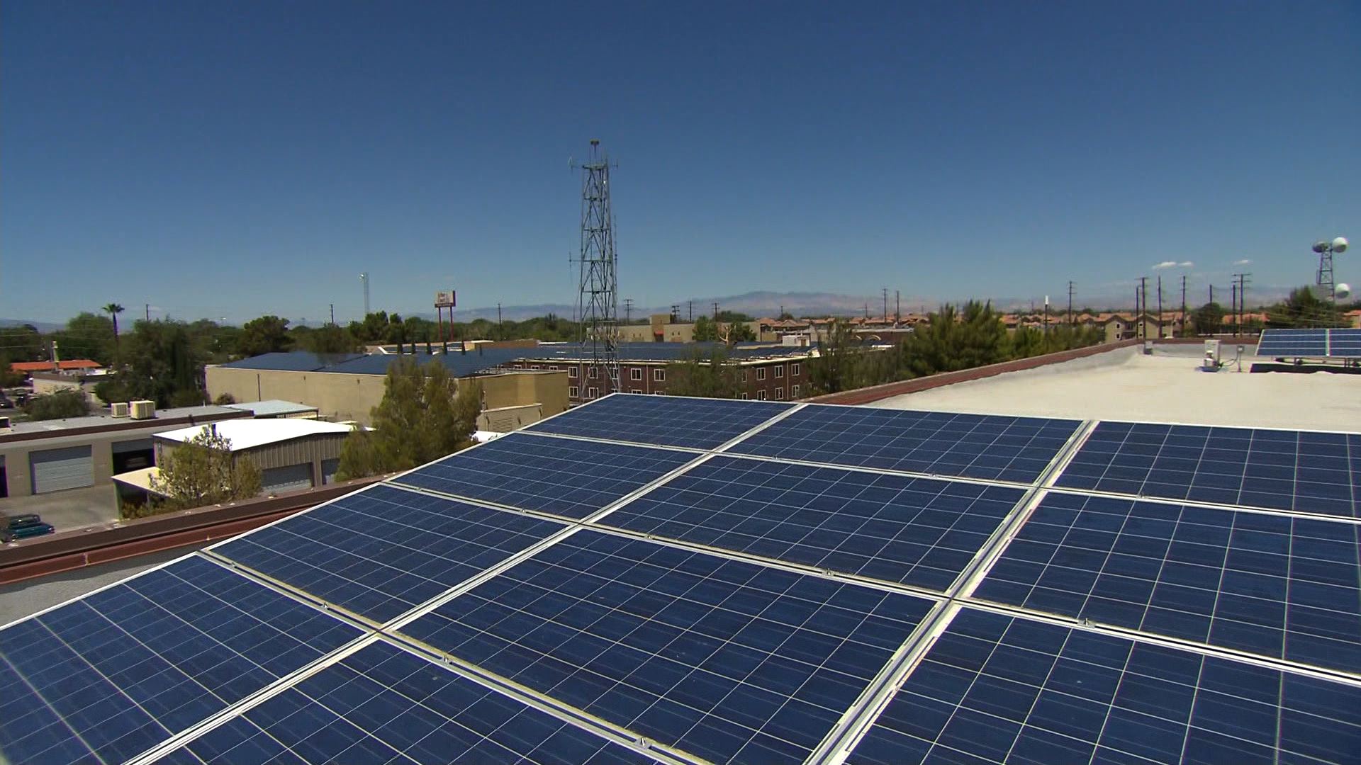 Powering the Future: Small city has big solar goals - CBS News