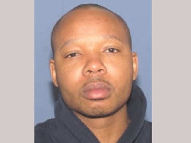 Derrick Hudson, Ohio man, kills himself in front of police after ...