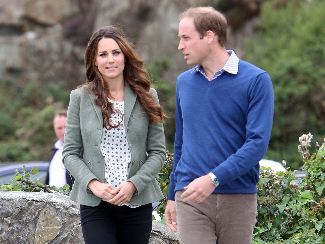 Duchess Kate makes first public appearance since Prince George's birth ...