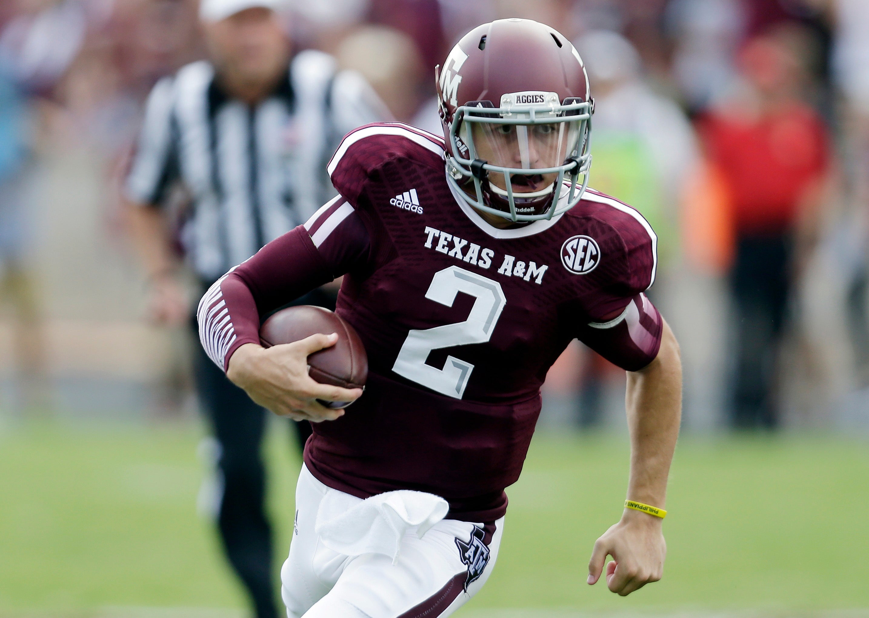 Texas A&M offense clicks with and without Manziel - CBS News