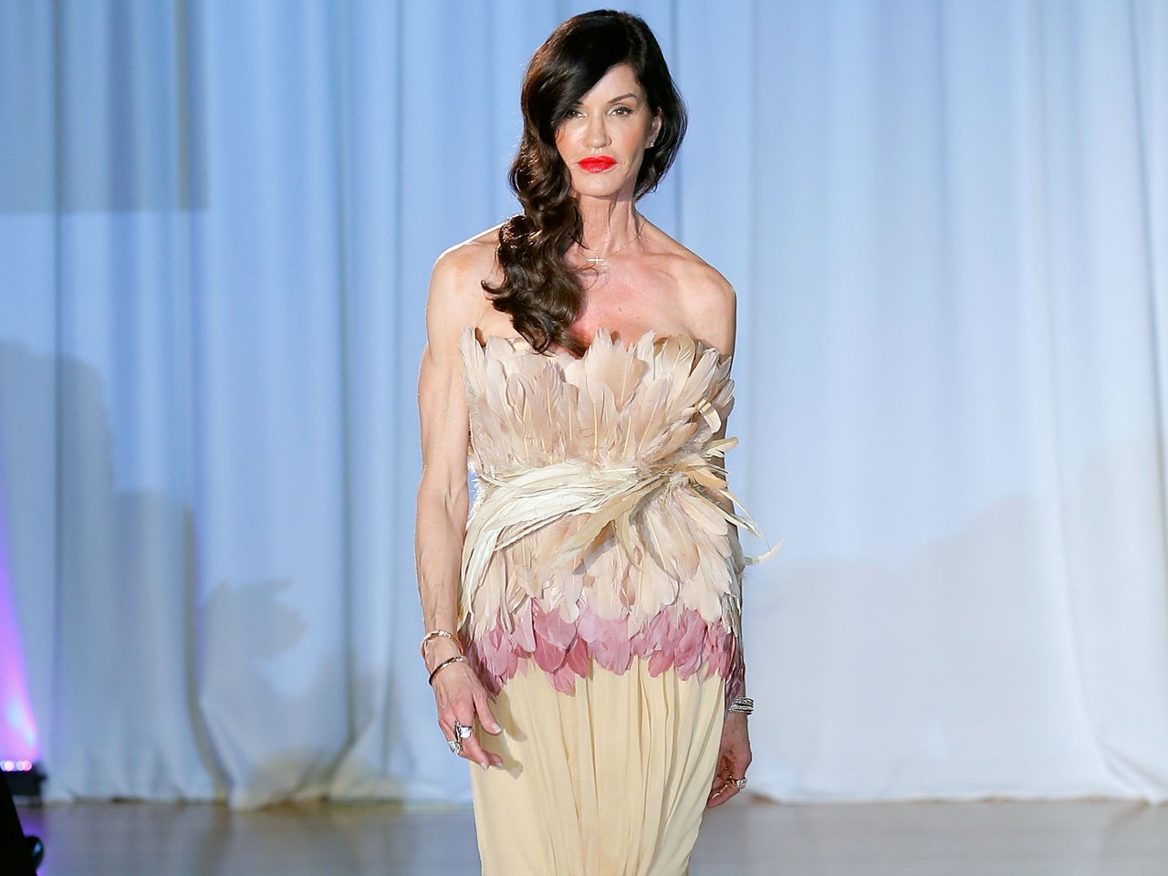 Janice Dickinson on love, life and fashion - CBS News