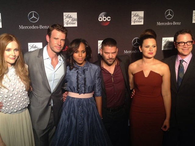 "Scandal" cast gets mannequin treatment at Saks - CBS News