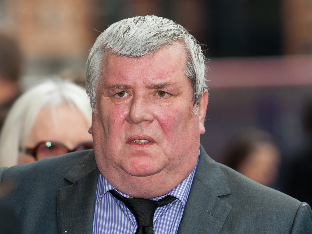 3 U.K. journalists plead guilty to phone hacking - CBS News