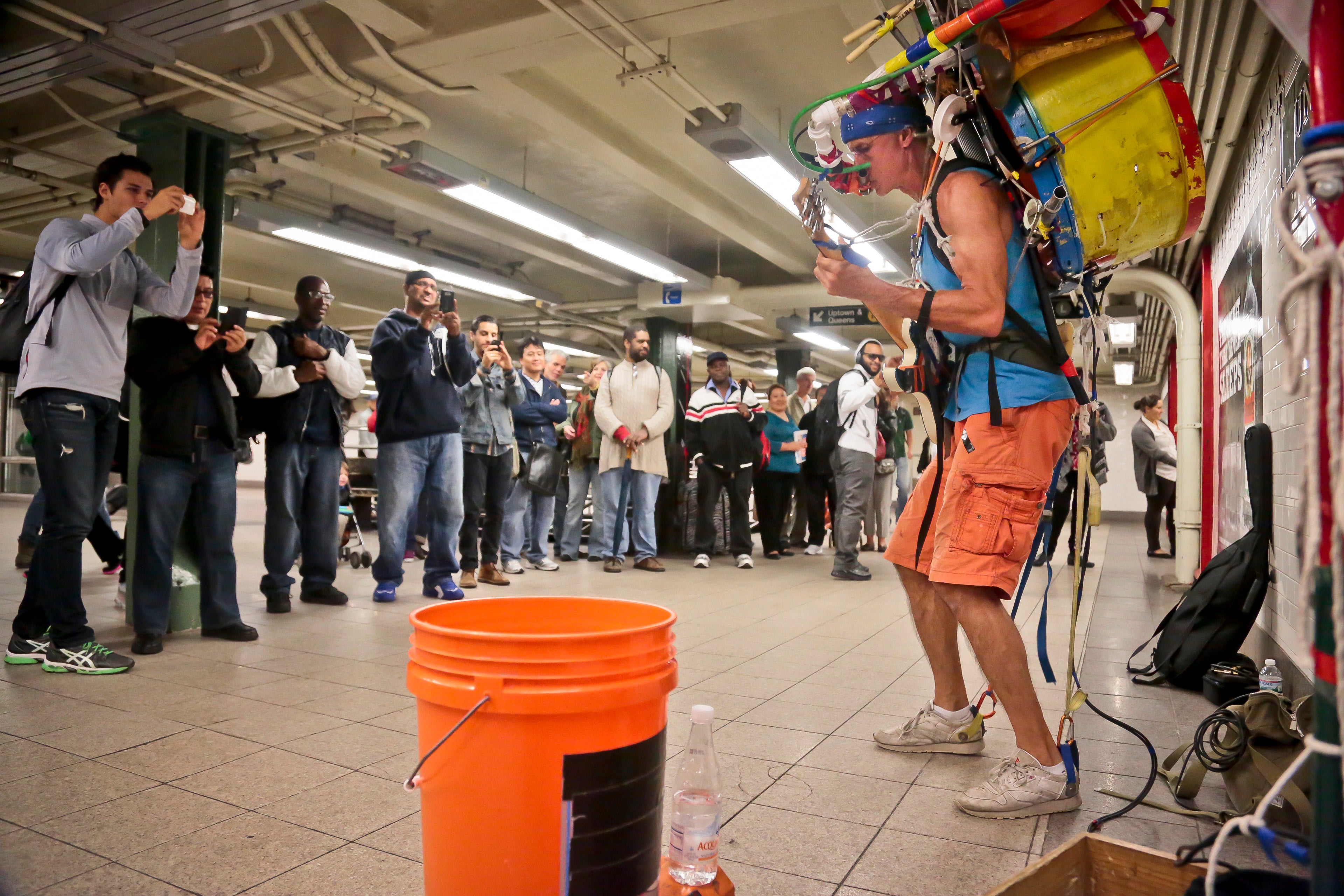 Subway Singing Group