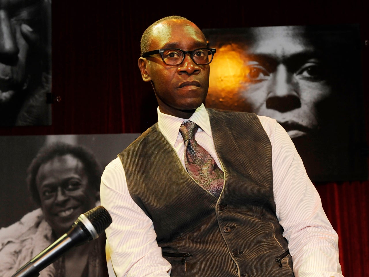 Don Cheadle to play Miles Davis in biopic - CBS News