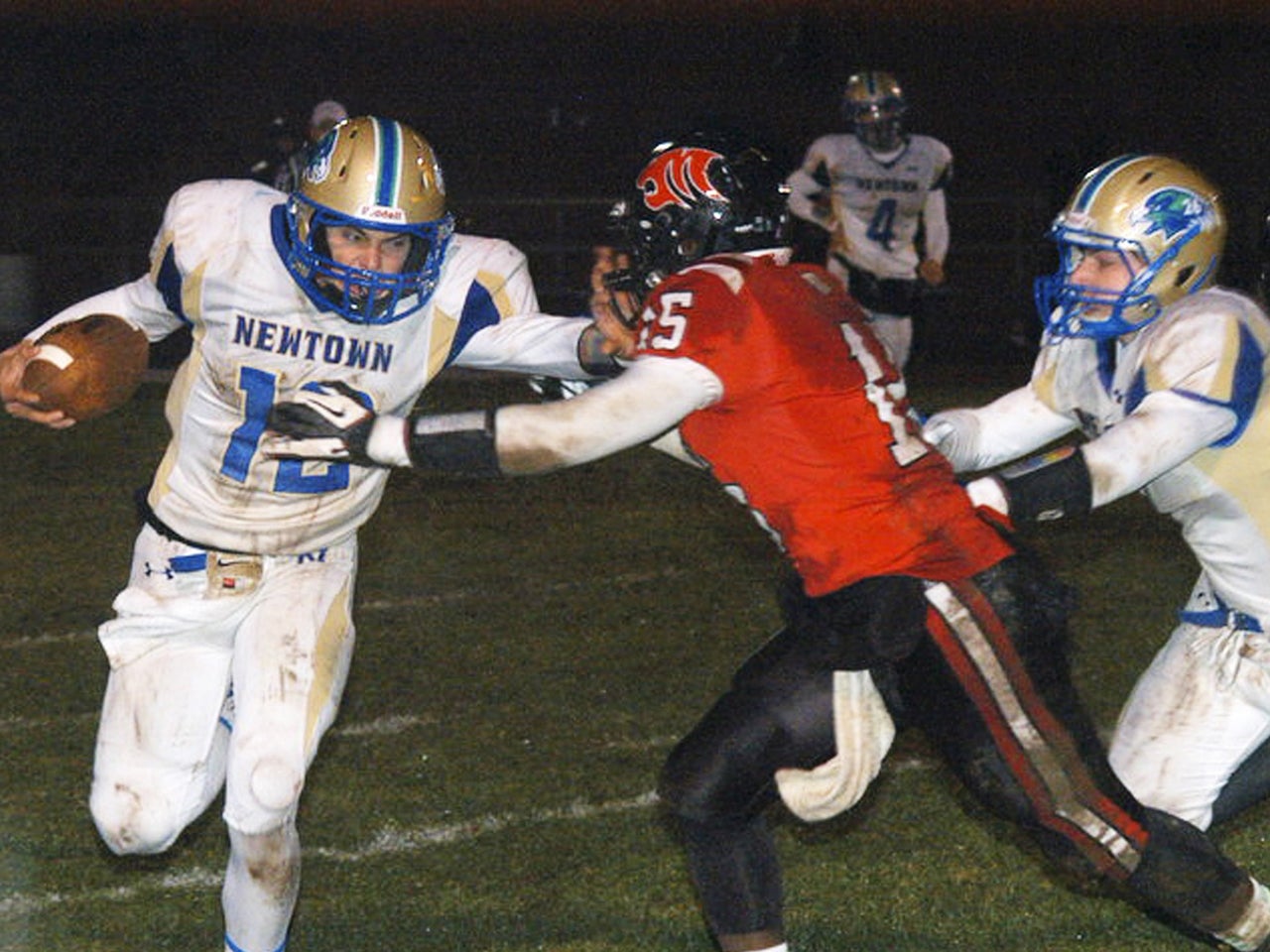 Newtown football team undefeated in season dedicated to Sandy Hook ...