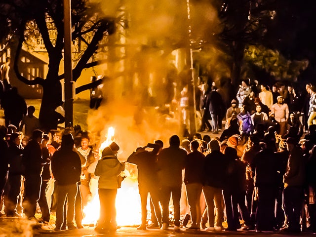 Michigan State Celebration: Fires and arrests after Mich. State's Big ...