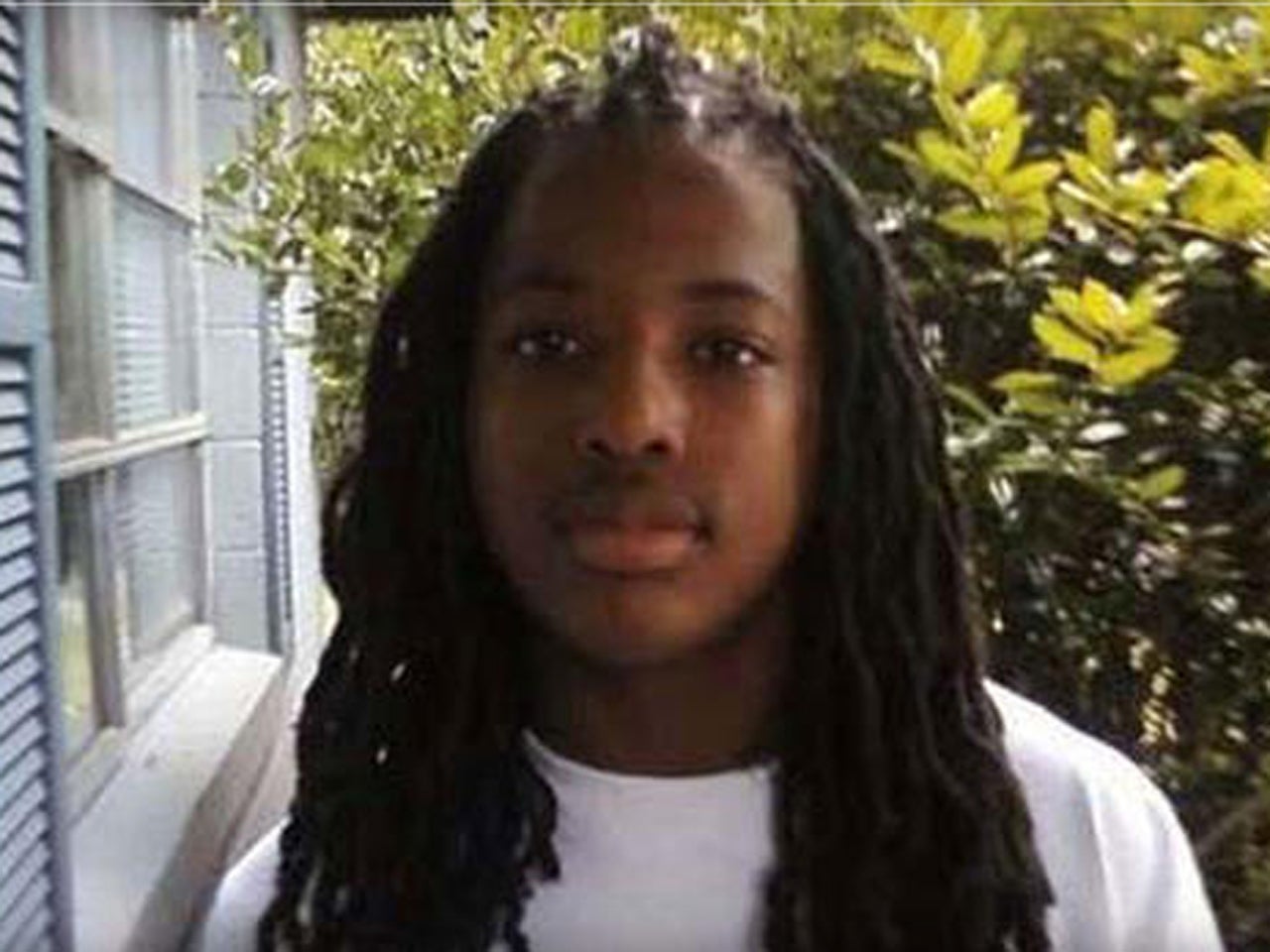 Kendrick Johnson Update: Parents of Ga. teen found dead in gym-mat file ...