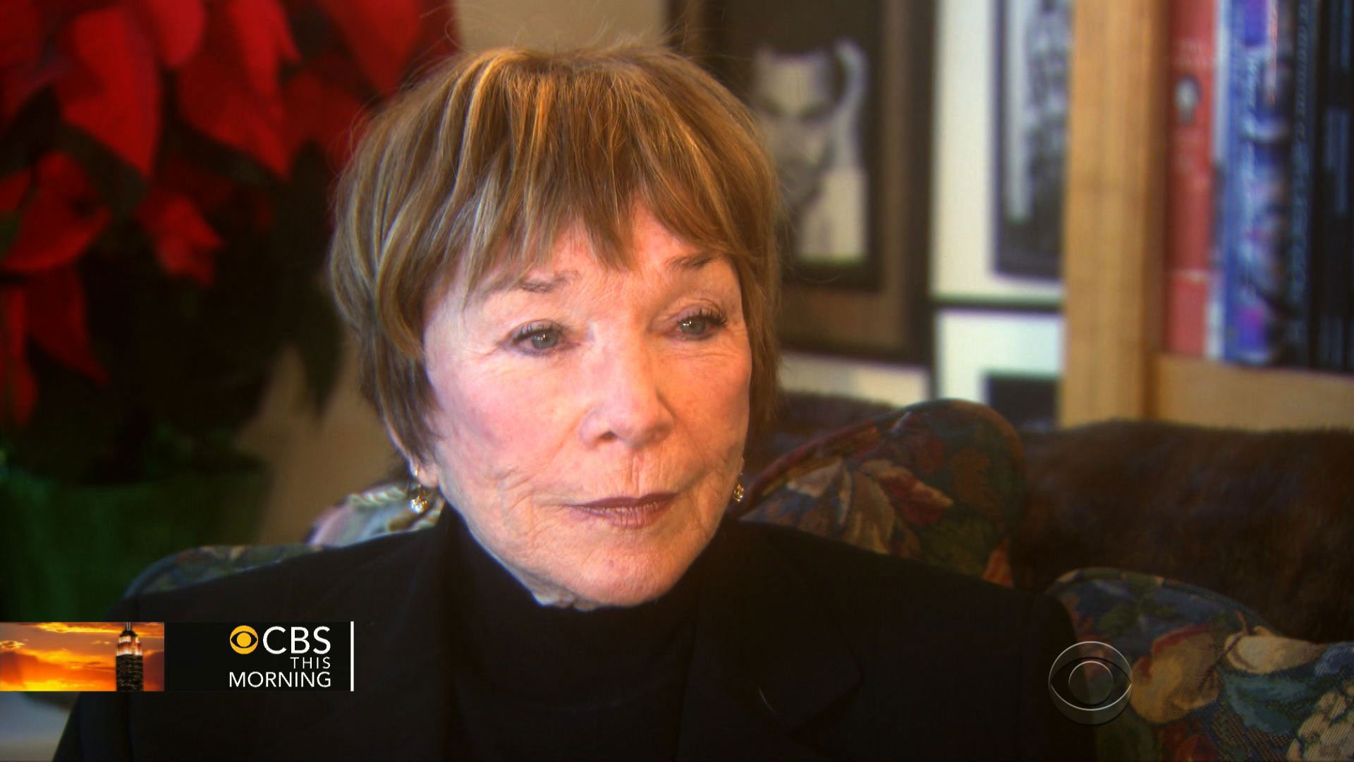 Shirley MacLaine on family, love and her favorite role - CBS News