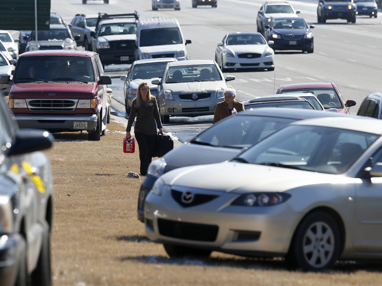 Atlanta drivers, cars reunited as area slowly rebounds - CBS News