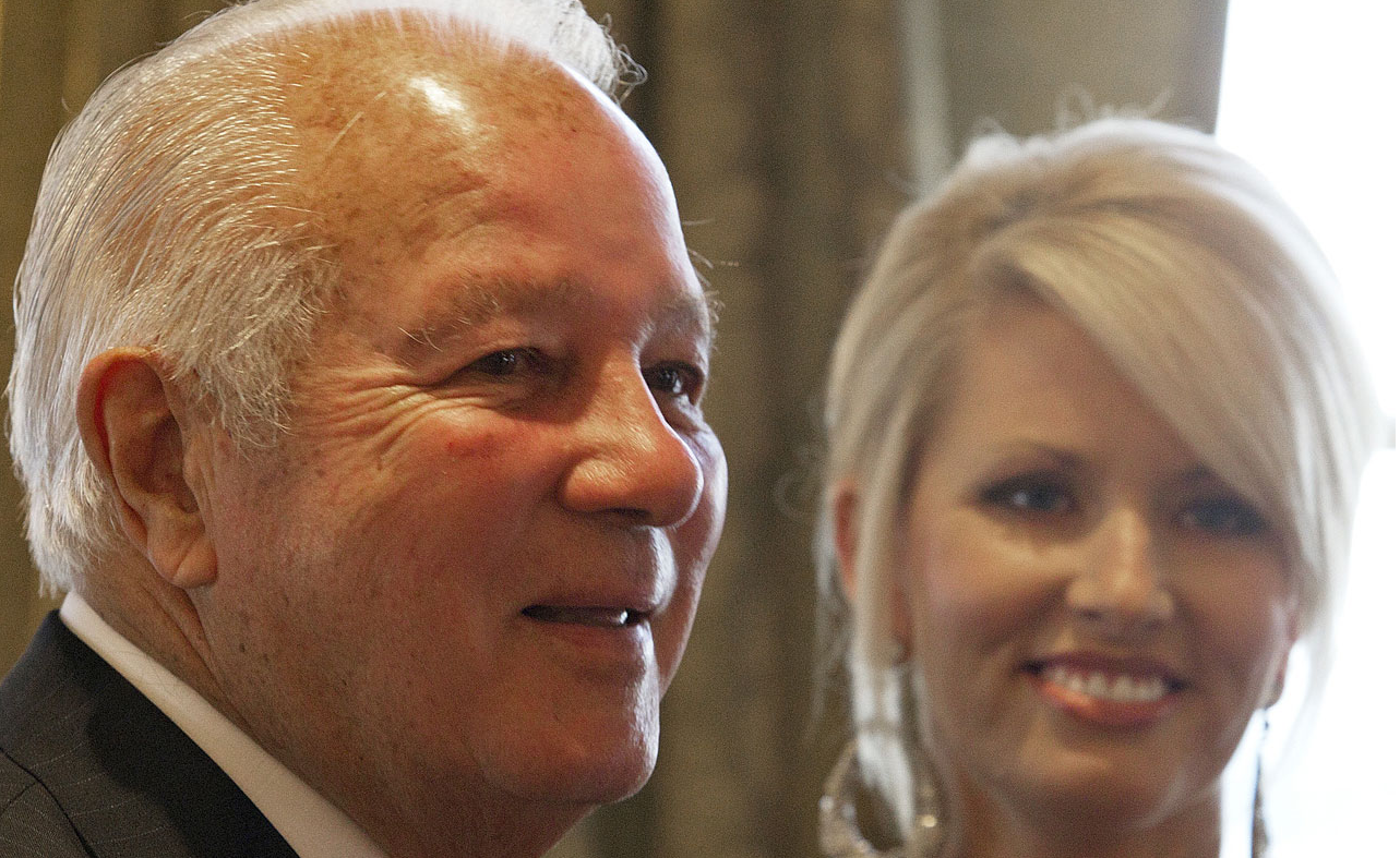 Former Louisiana Gov. Edwin Edwards announces House bid - CBS News