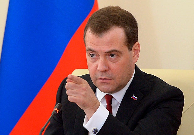 Russia PM Dmitry Medvedev visits Crimea, vows newly-annexed region will ...
